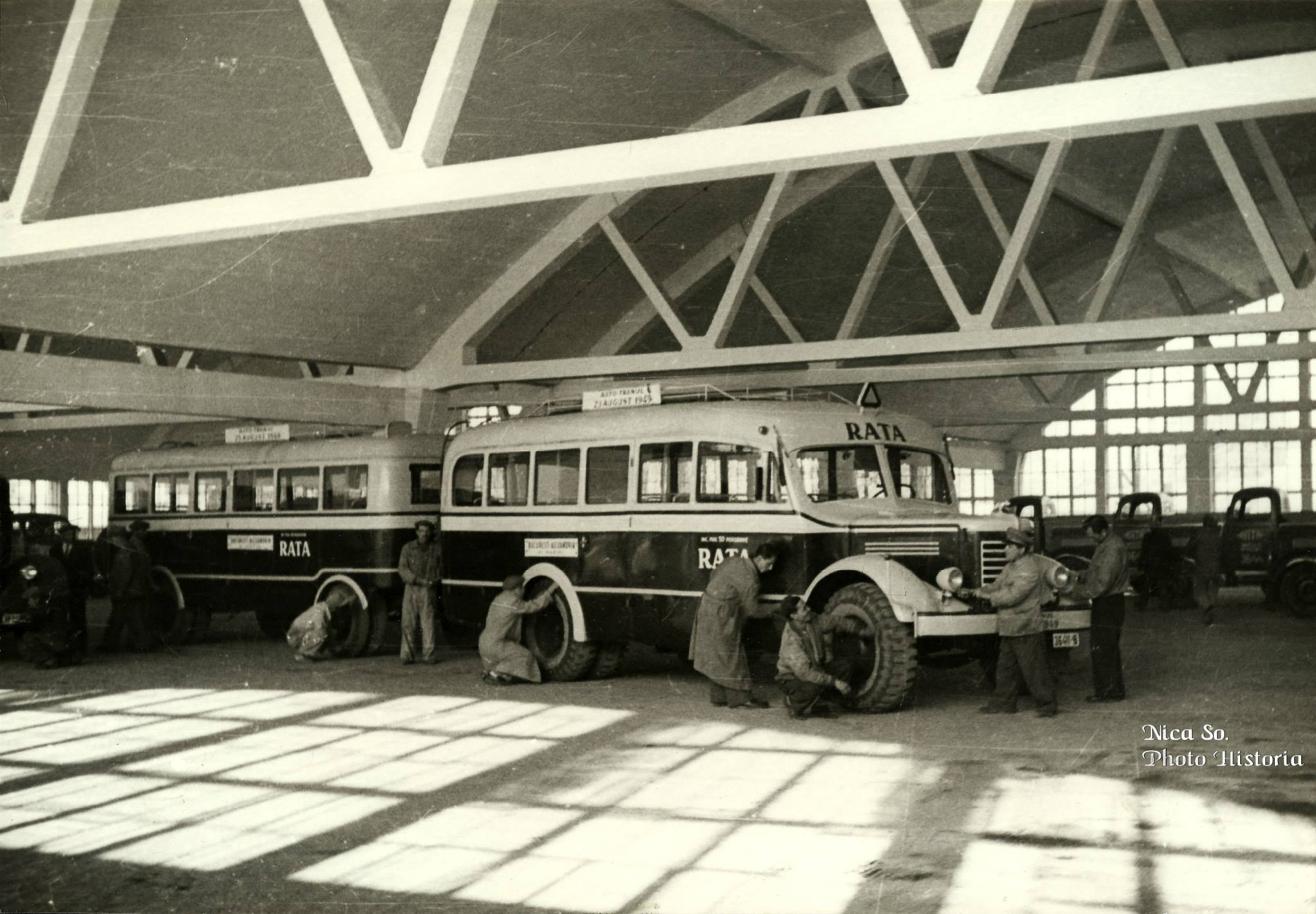 Autobuze în România | Enciclopedie.info